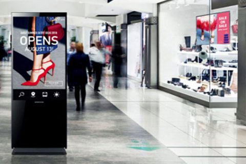 Digital signage for retail - AISS Technologies - Digital customer ...